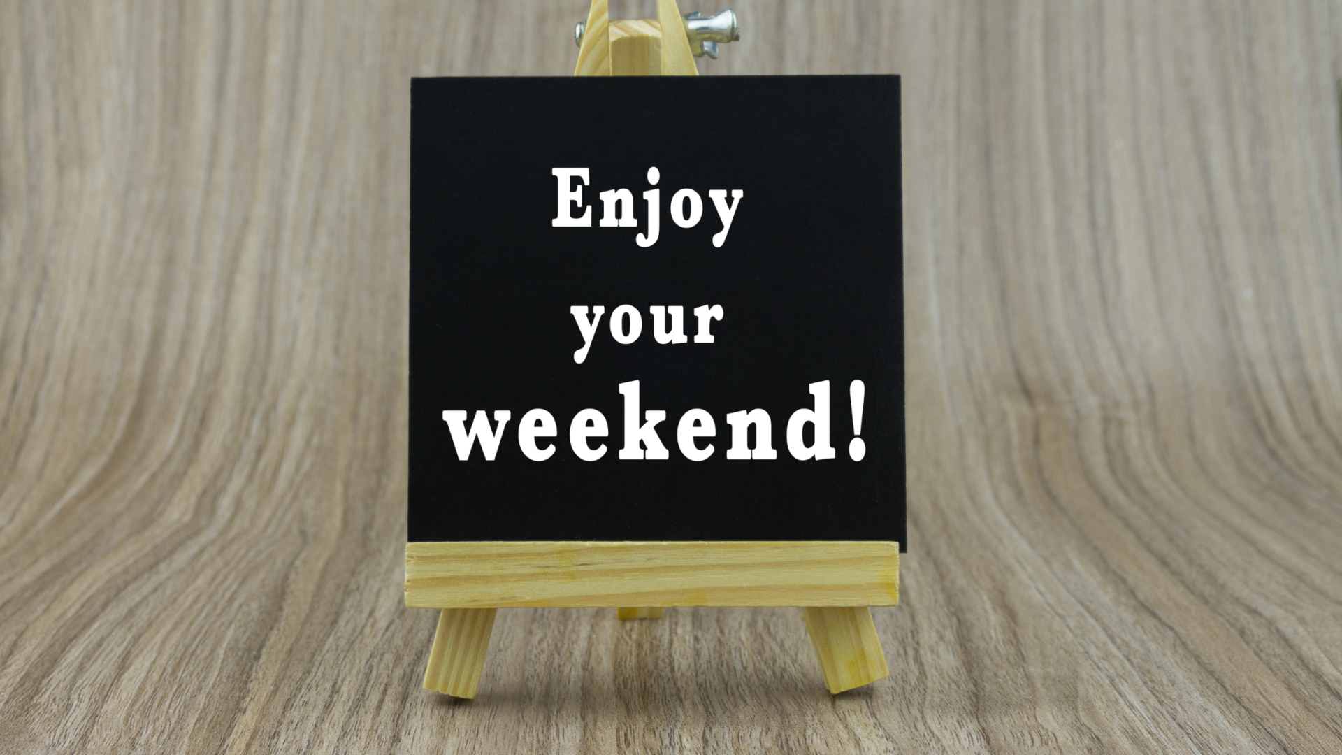 20 Other Ways to Say "Have a Great Weekend" (With Scenarios)